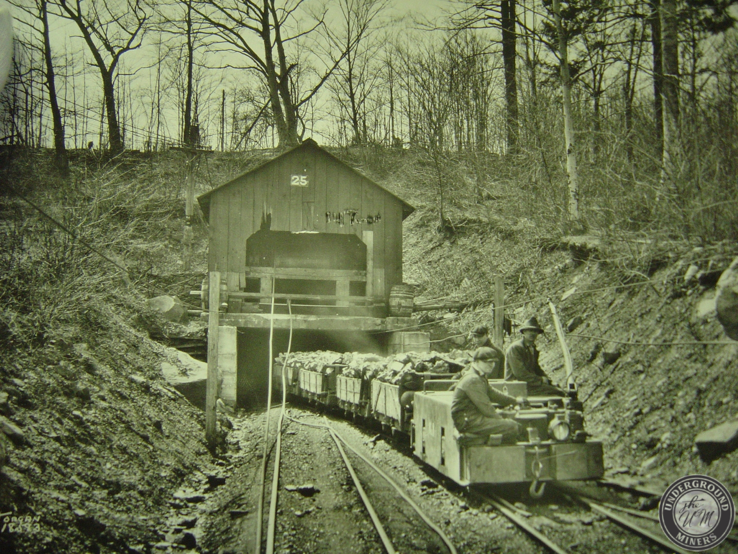Pine Ridge Mountain Mines – Underground Miners