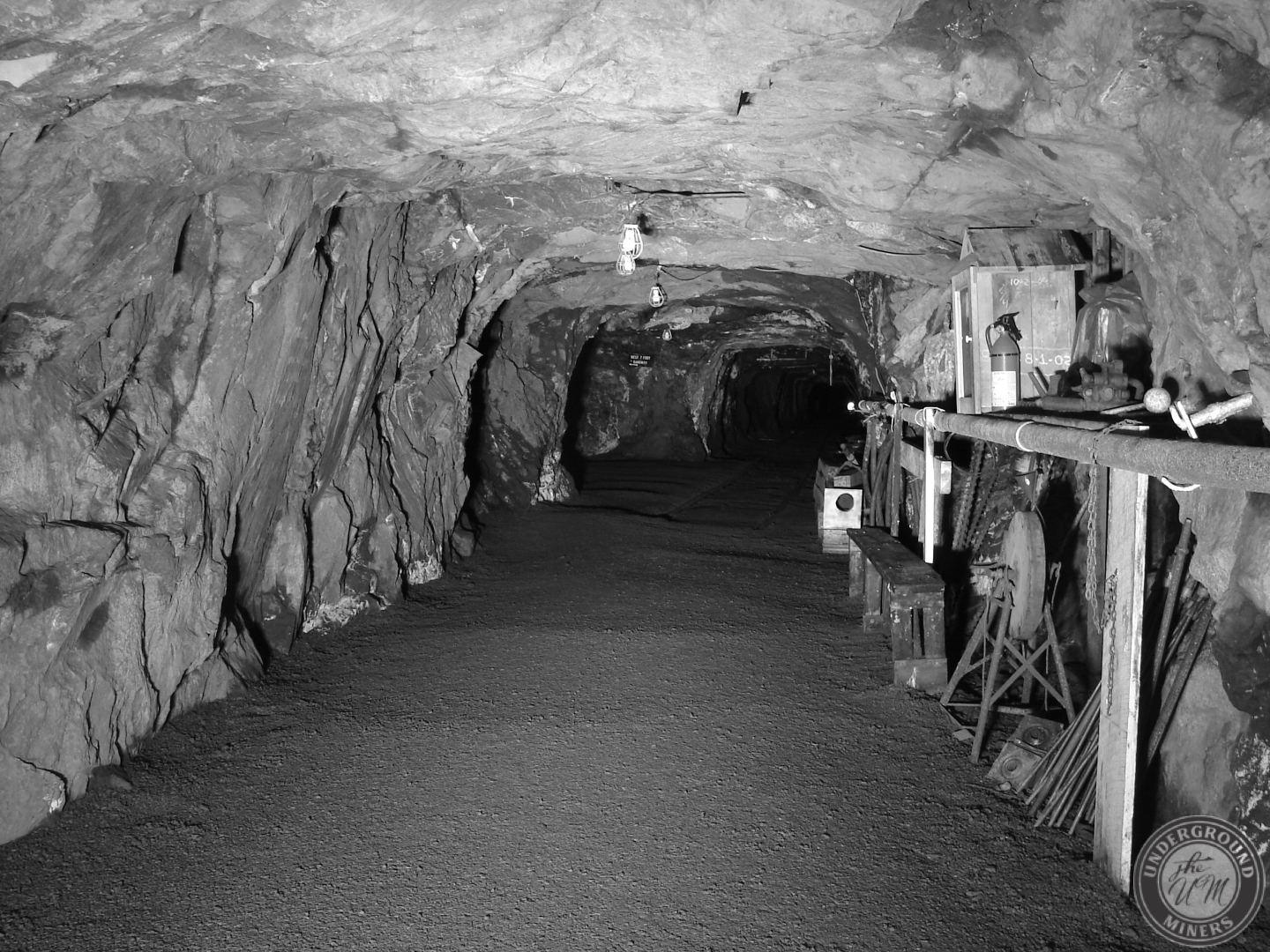 Pioneer Tunnel – Underground Miners