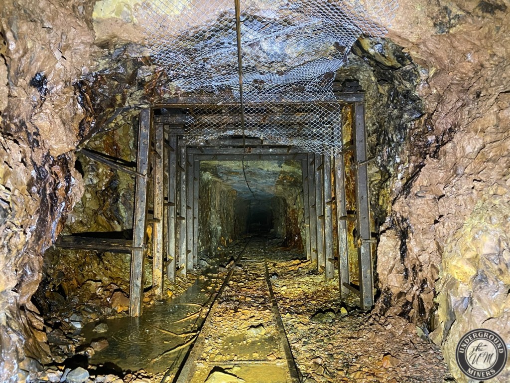 Underground Photography – Underground Miners