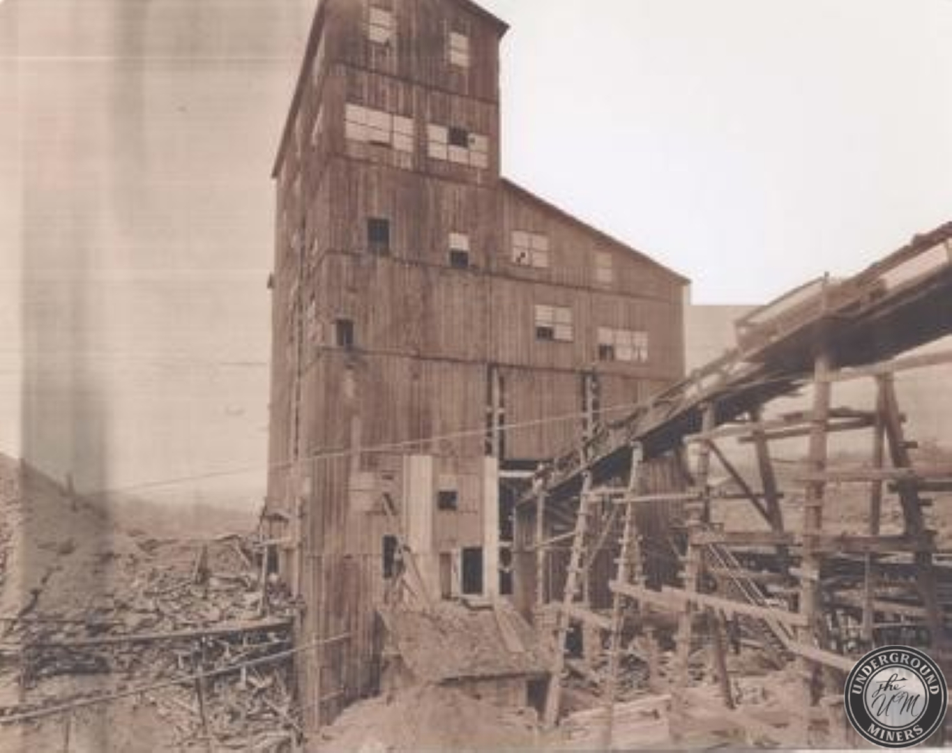 Pompey Breaker – Underground Miners